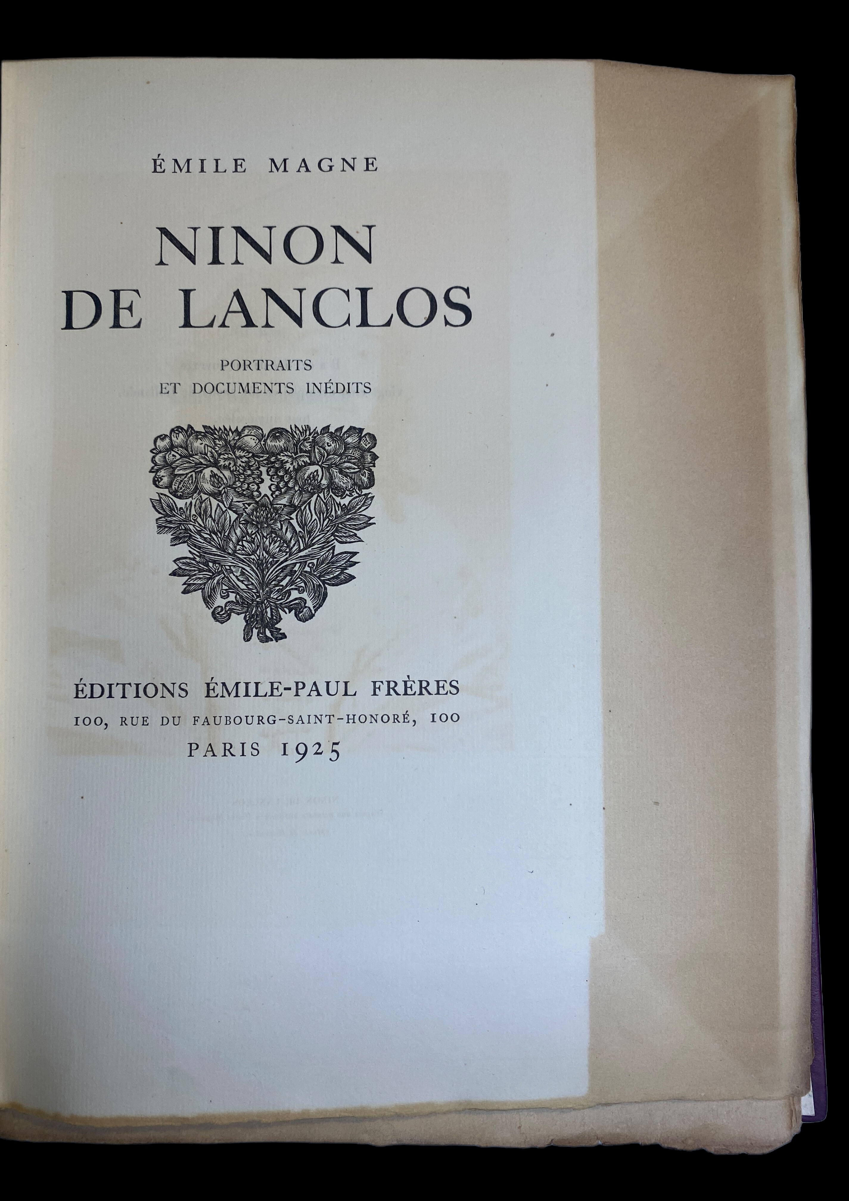 Ninon de Lanclos by MAGNE, Émile | Harrison-Hiett – Rare Books
