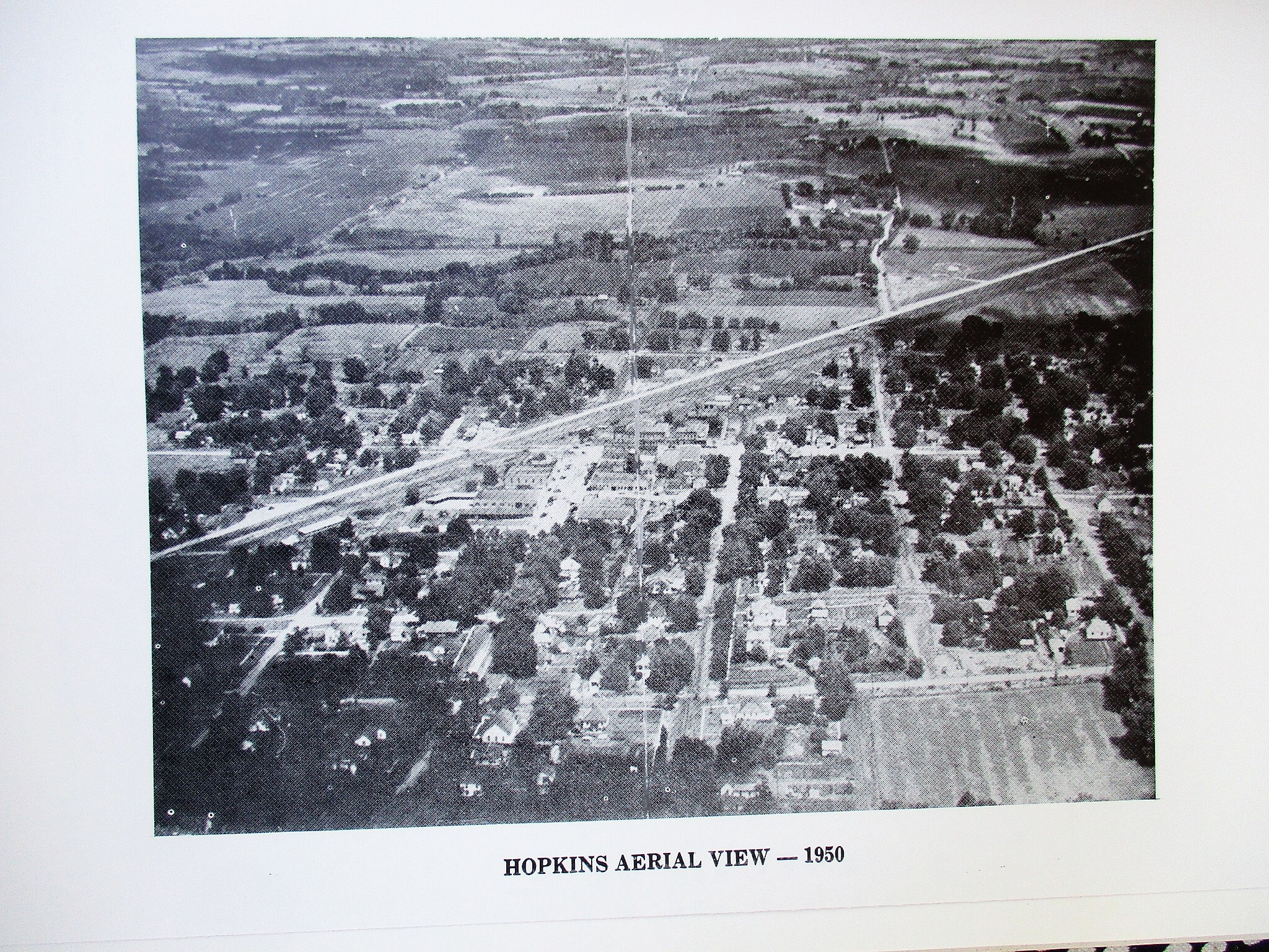 1872-1972 HOPKINS, MISSOURI, CENTENNIAL HISTORY & GENEALOGY ...